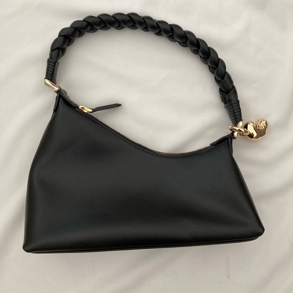 Aupen | Bags | Nirvana Style Aupen Black Braided Handle Shoulder Bag ...